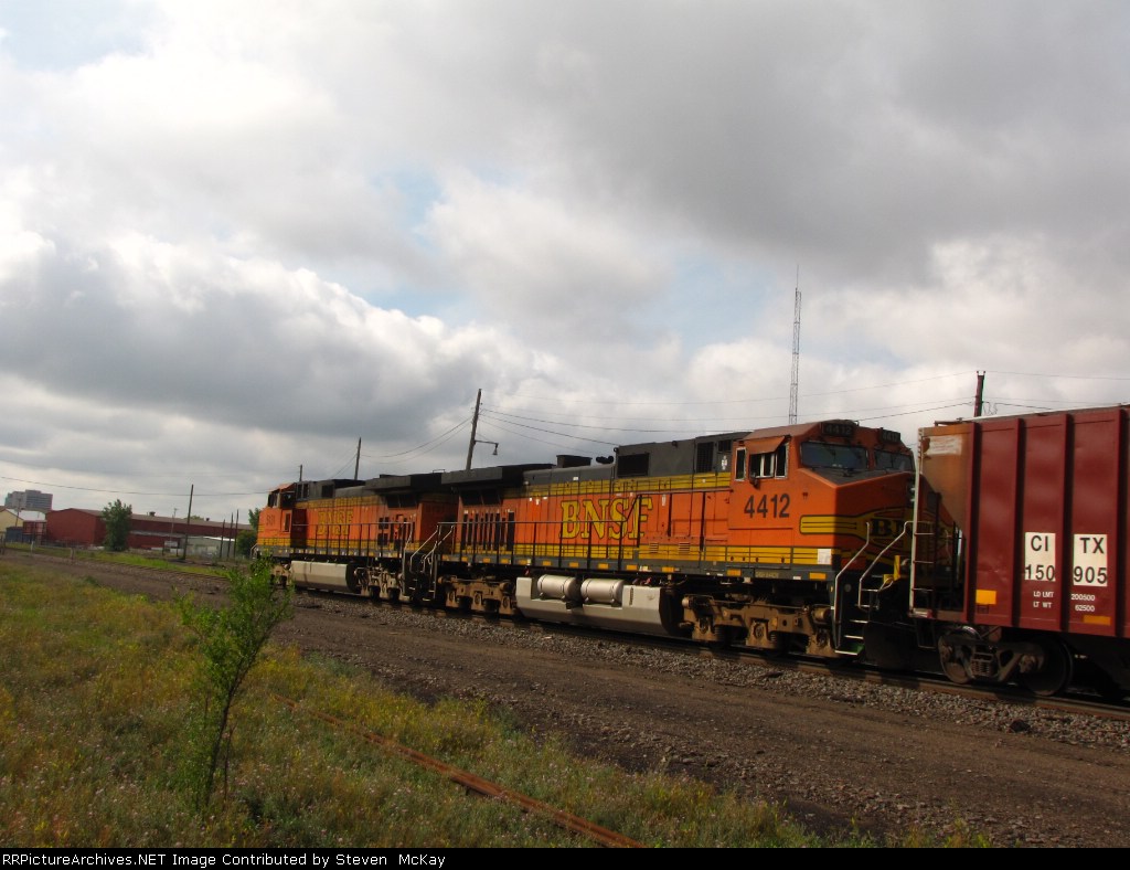 BNSF 4412